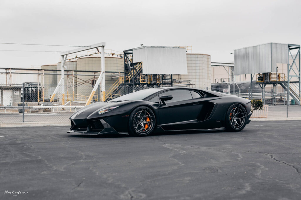 Black Lamborghini Aventador - Brixton Forged™