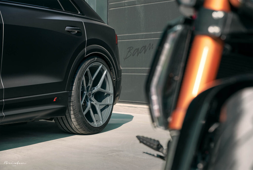 Black Audi RSQ8 - Brixton Forged™