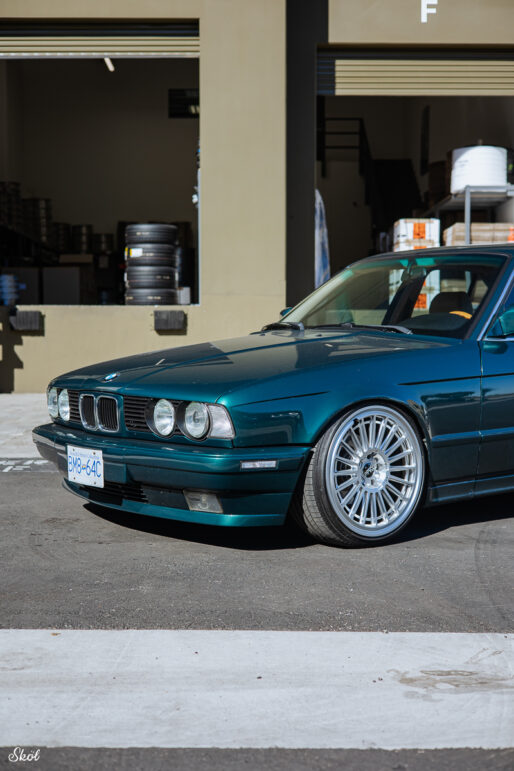Green BMW 535i E34 - Brixton Forged™