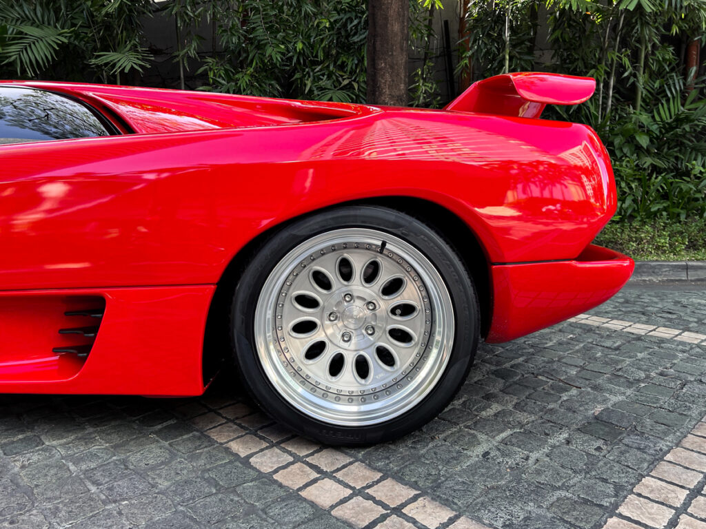 Red Lamborghini Diablo - Brixton Forged™