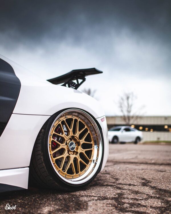 White Bagged Audi R8 - Brixton Forged™