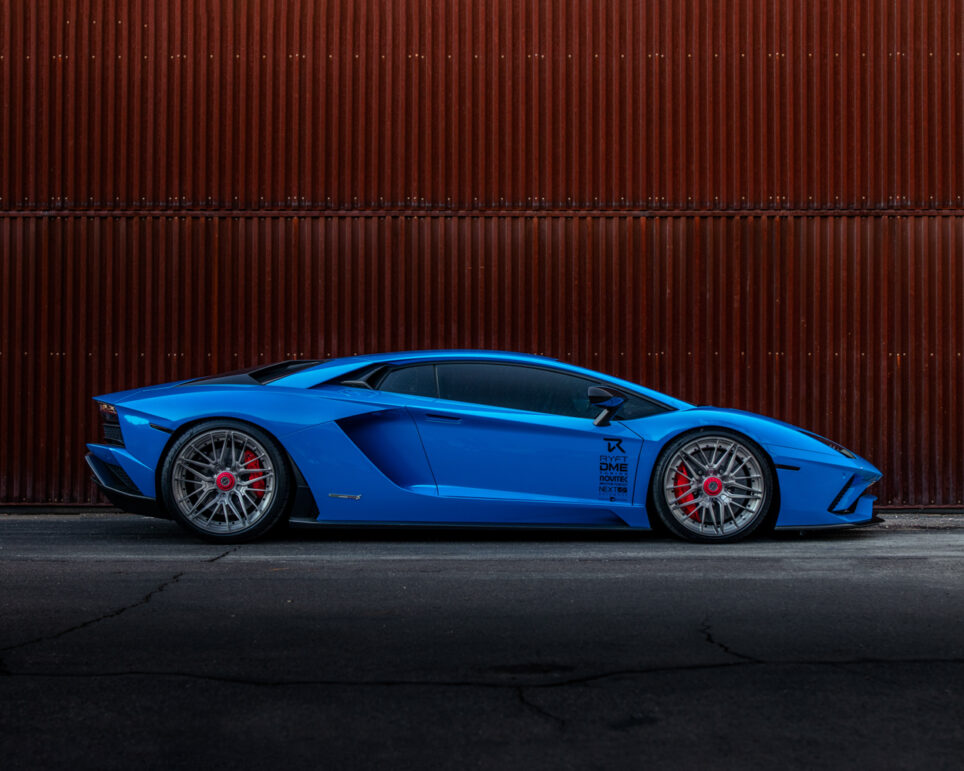 Blue Lamborghini Aventador - Brixton Forged™