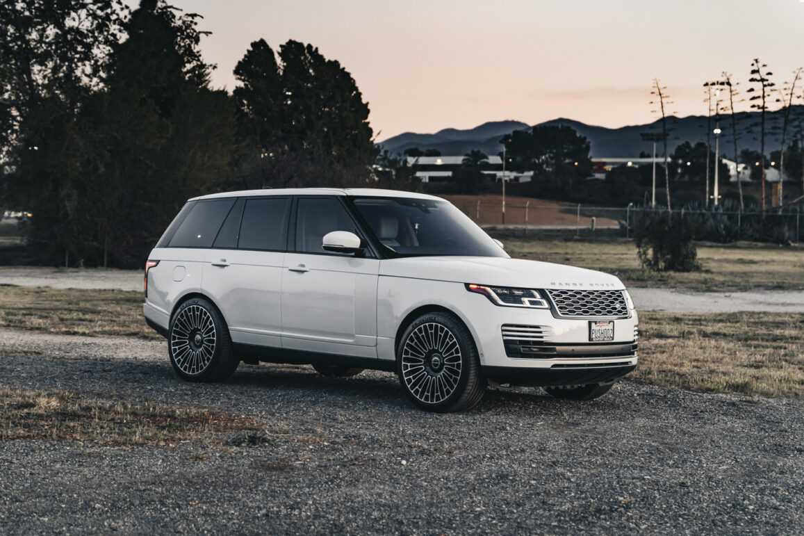 White Land Rover Range Rover - Brixton Forged™