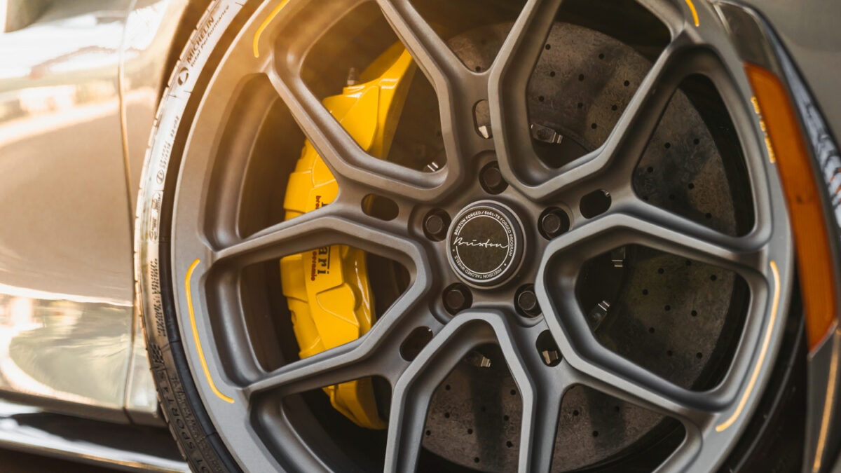 Grey Ferrari SF90 Stradale - Brixton Forged™