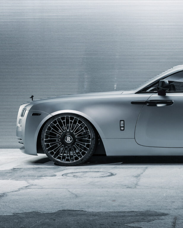 Grey Rolls-Royce Wraith - Brixton Forged™
