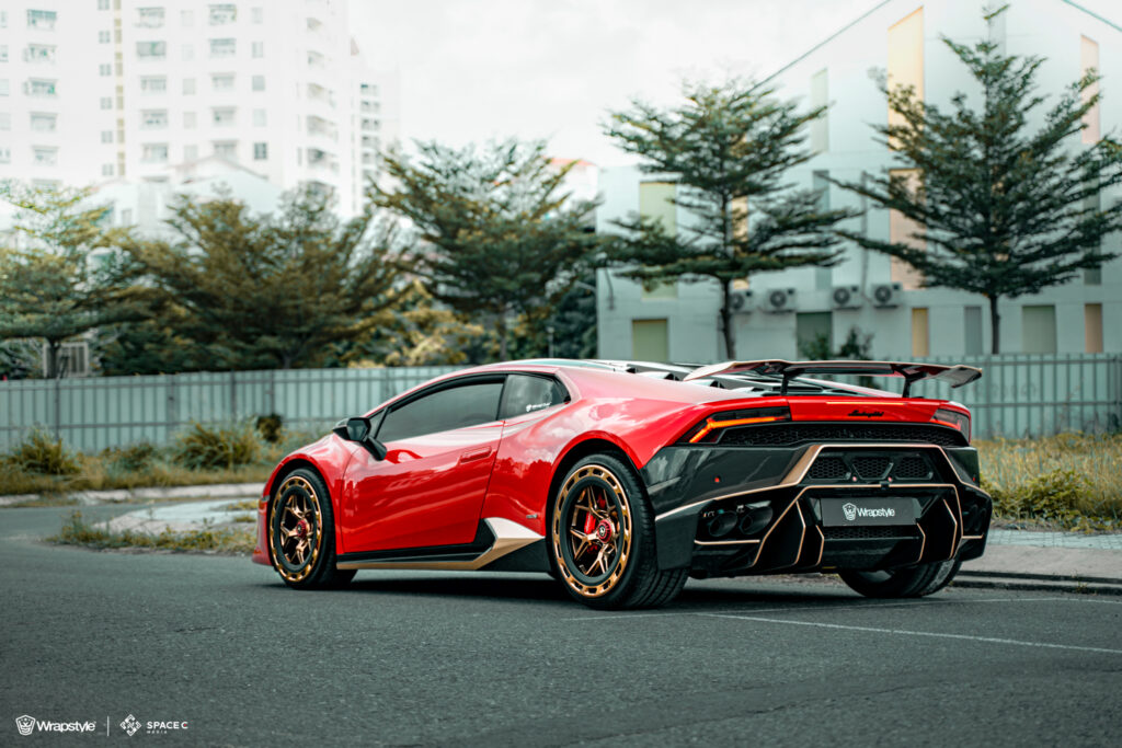 Red Lamborghini Huracan - Brixton Forged™