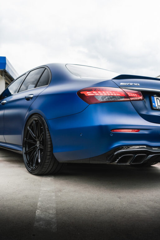 Blue Mercedes Benz E63S - Brixton Forged™