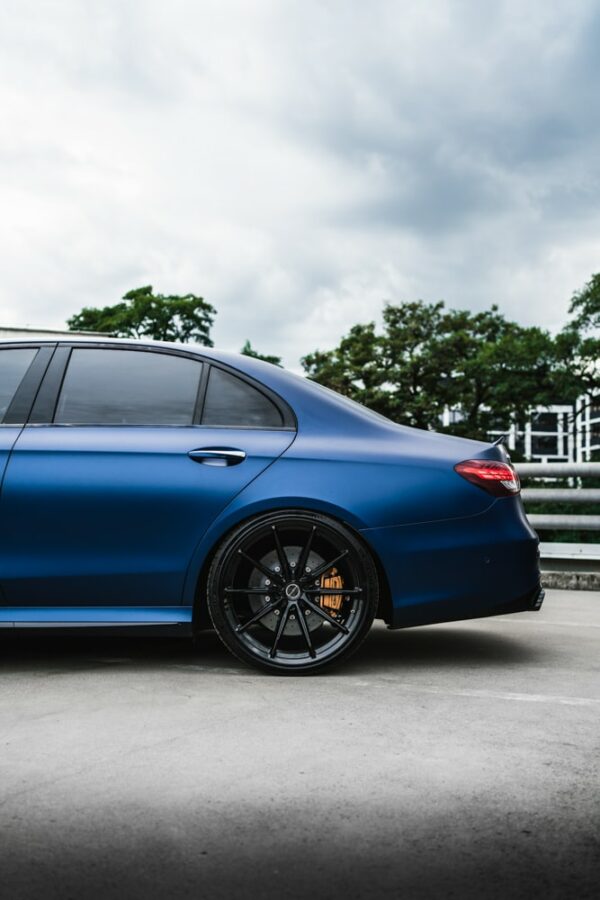 Blue Mercedes Benz E63S - Brixton Forged™