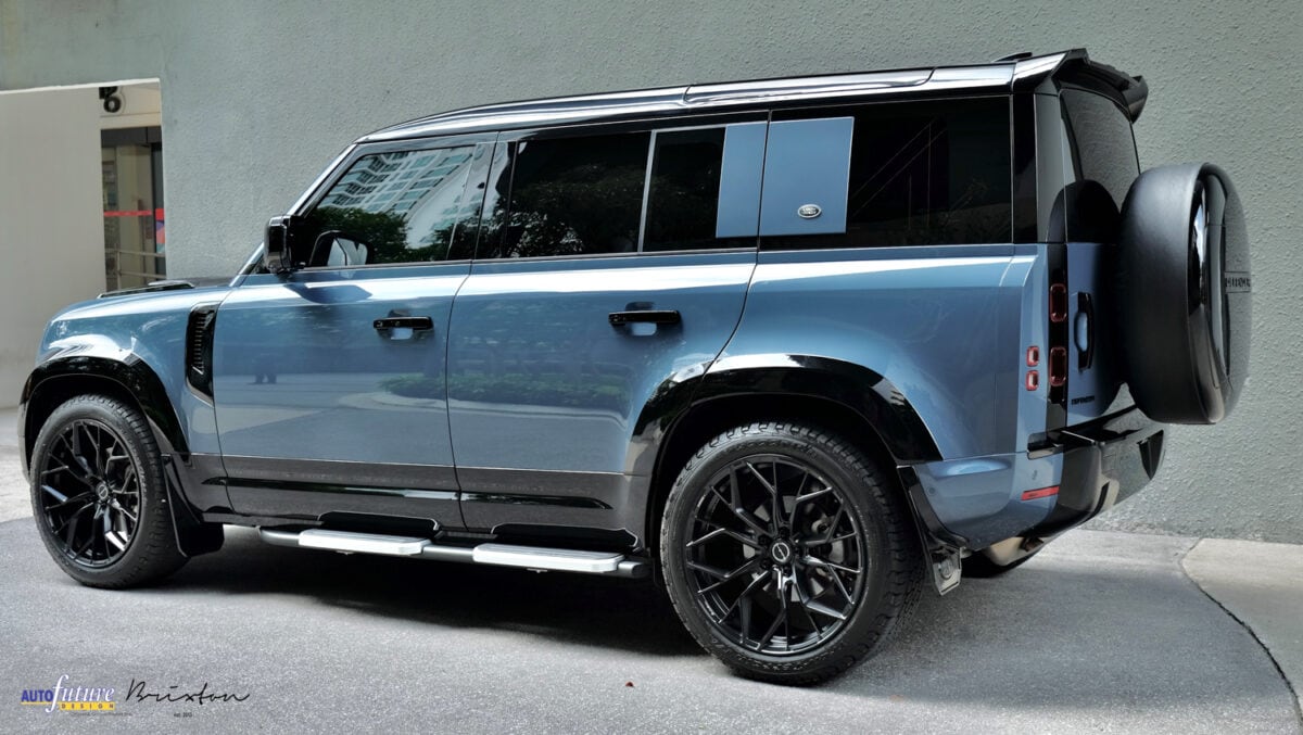 Blue Land Rover Defender - Brixton Forged™