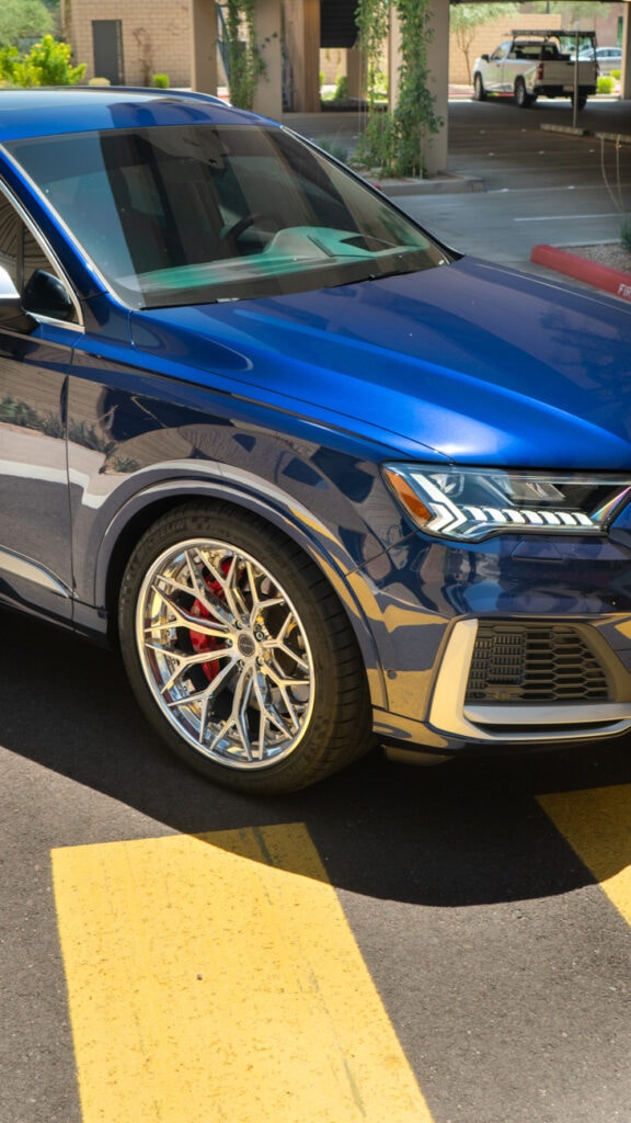 Blue Audi SQ7 - Brixton Forged™