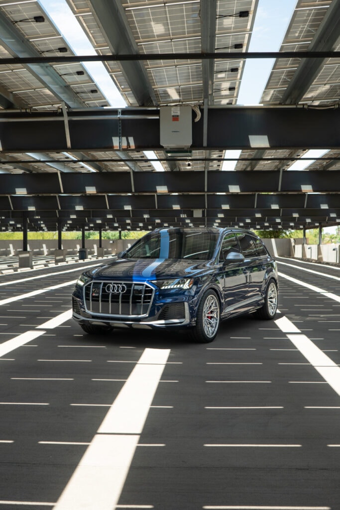 Blue Audi SQ7 - Brixton Forged™