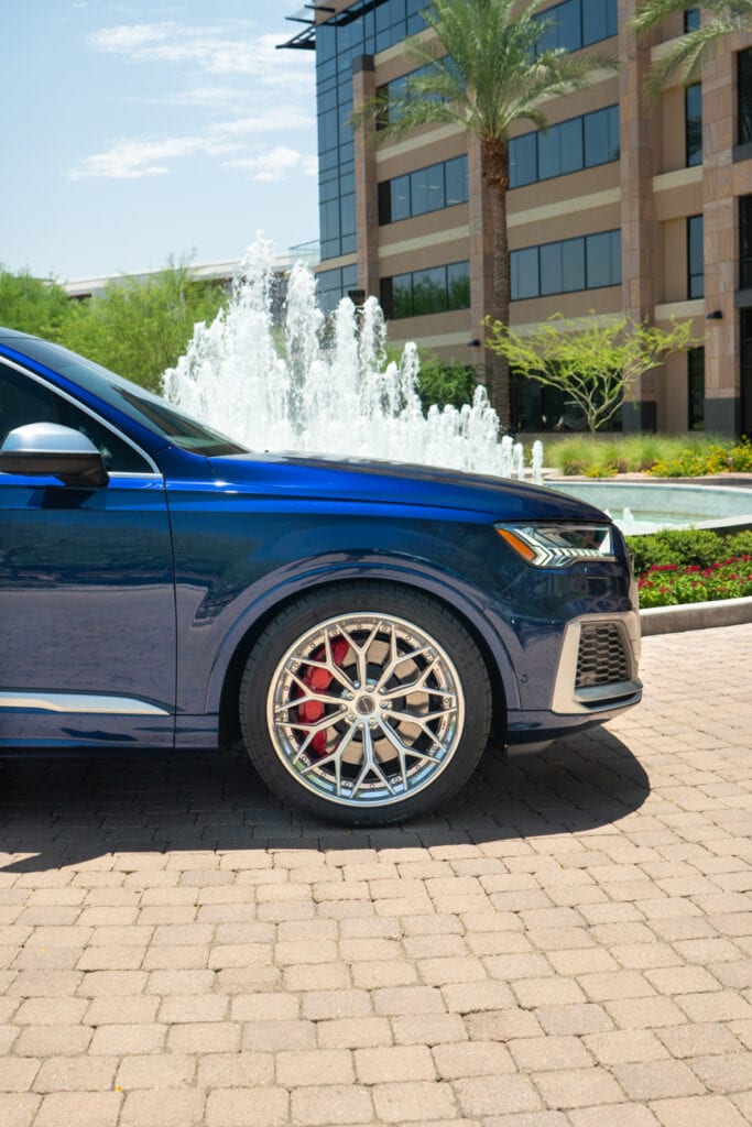 Blue Audi SQ7 - Brixton Forged™
