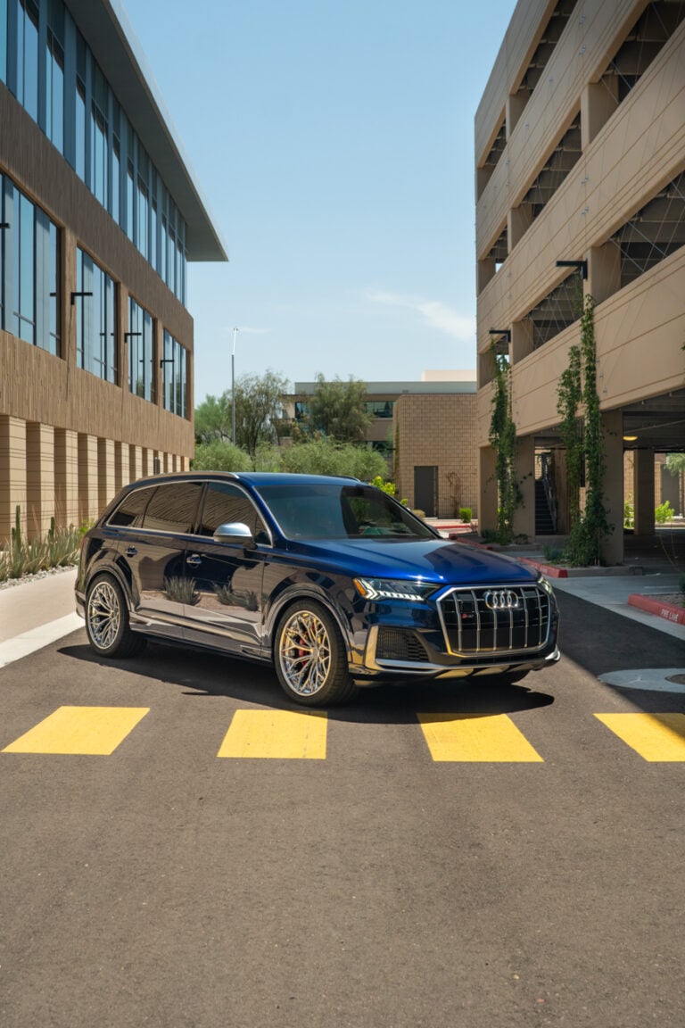 Blue Audi SQ7 - Brixton Forged™