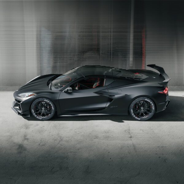 Black Corvette C8 Z06 - Brixton Forged™