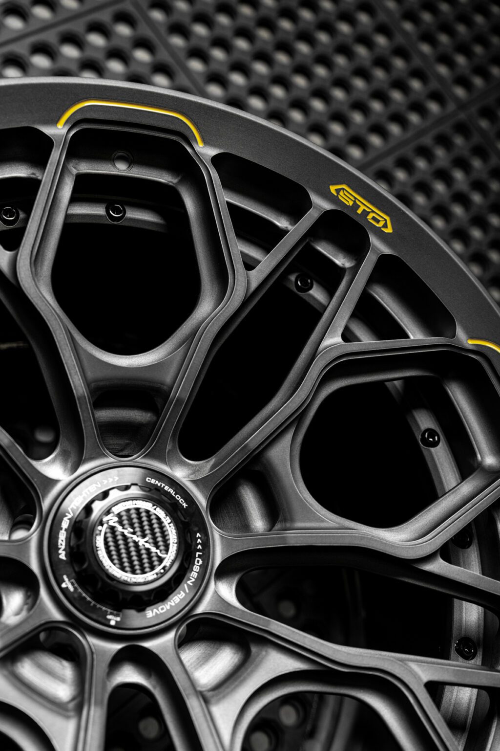 PF14-RS 2-Piece STO (Wheel Images) - Brixton Forged™