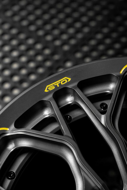 PF14-RS 2-Piece STO (Wheel Images) - Brixton Forged™