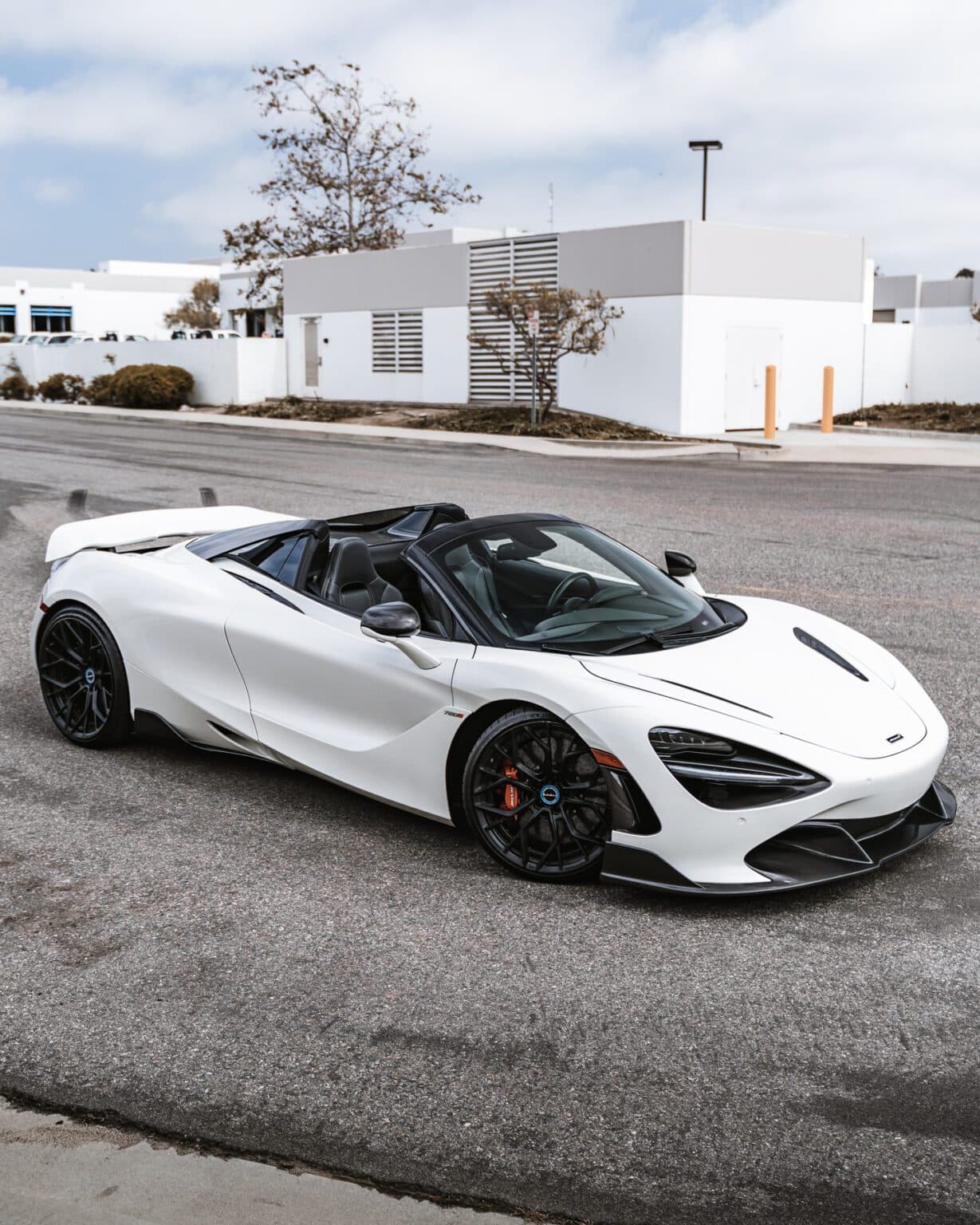 White Mclaren 720s Spider TAG Motorsports - Brixton Forged™