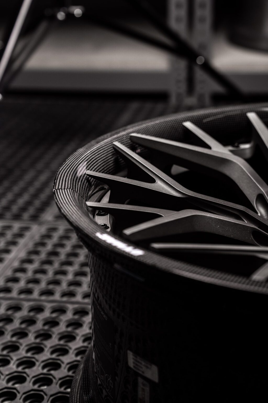 Brixton Forged PF10 2PC Carbon+ (Wheel Image) - Brixton Forged™