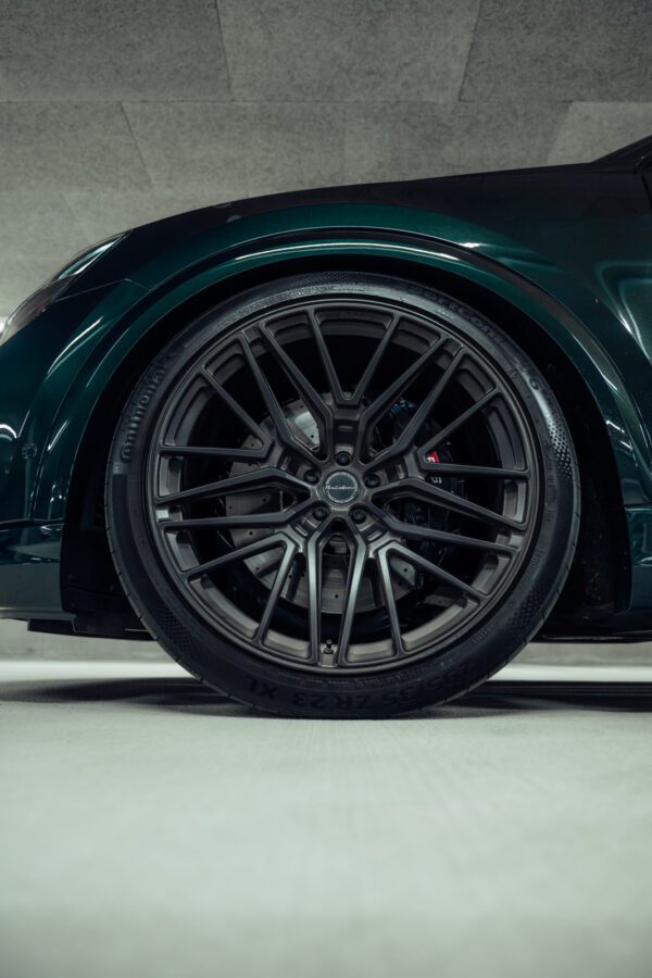 Audi RSQ8 Wheels - Brixton Forged VL4 - Brixton Forged™