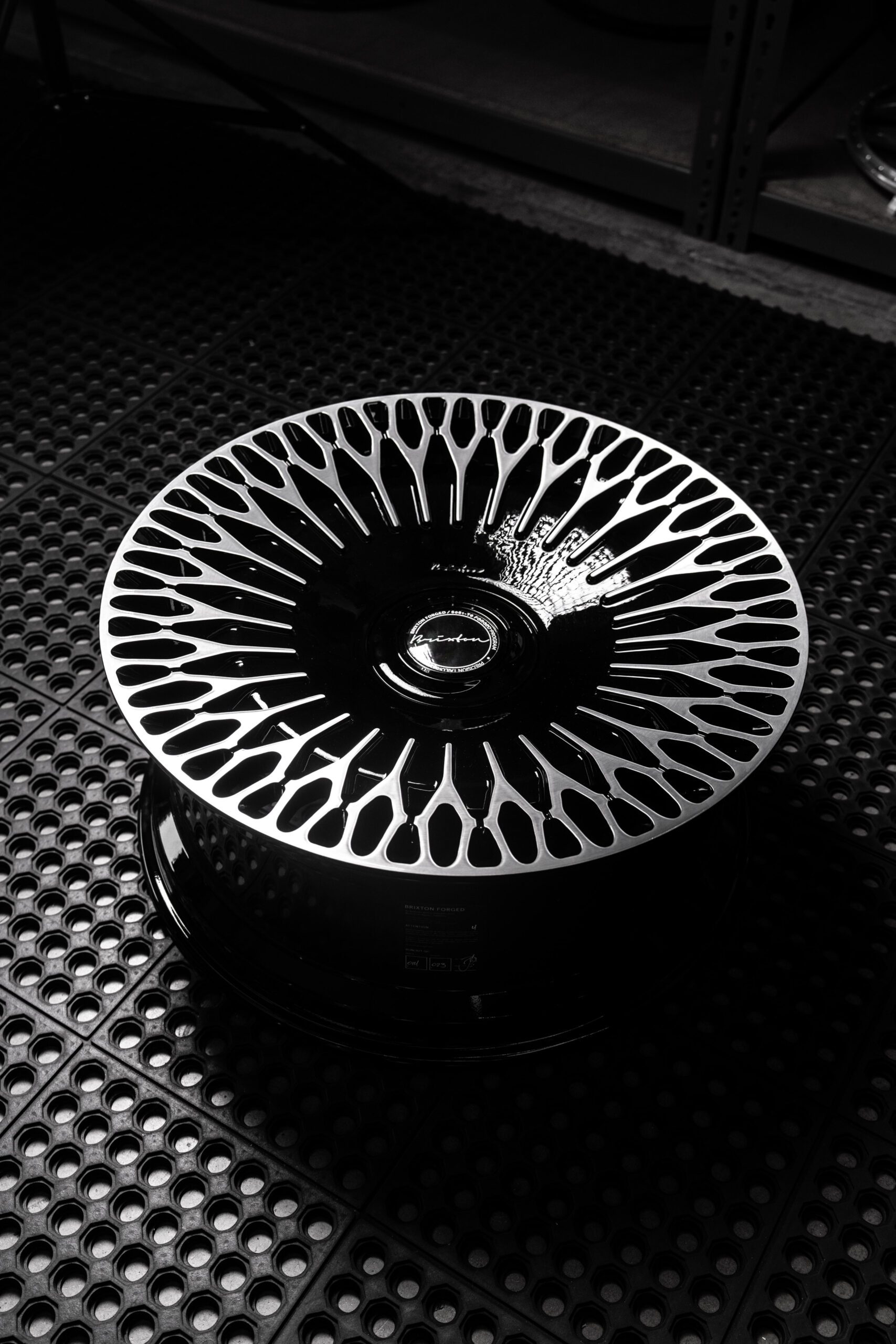 Brixton Forged LX09 Brushed / Gloss Black (Wheel Image) - Brixton Forged™