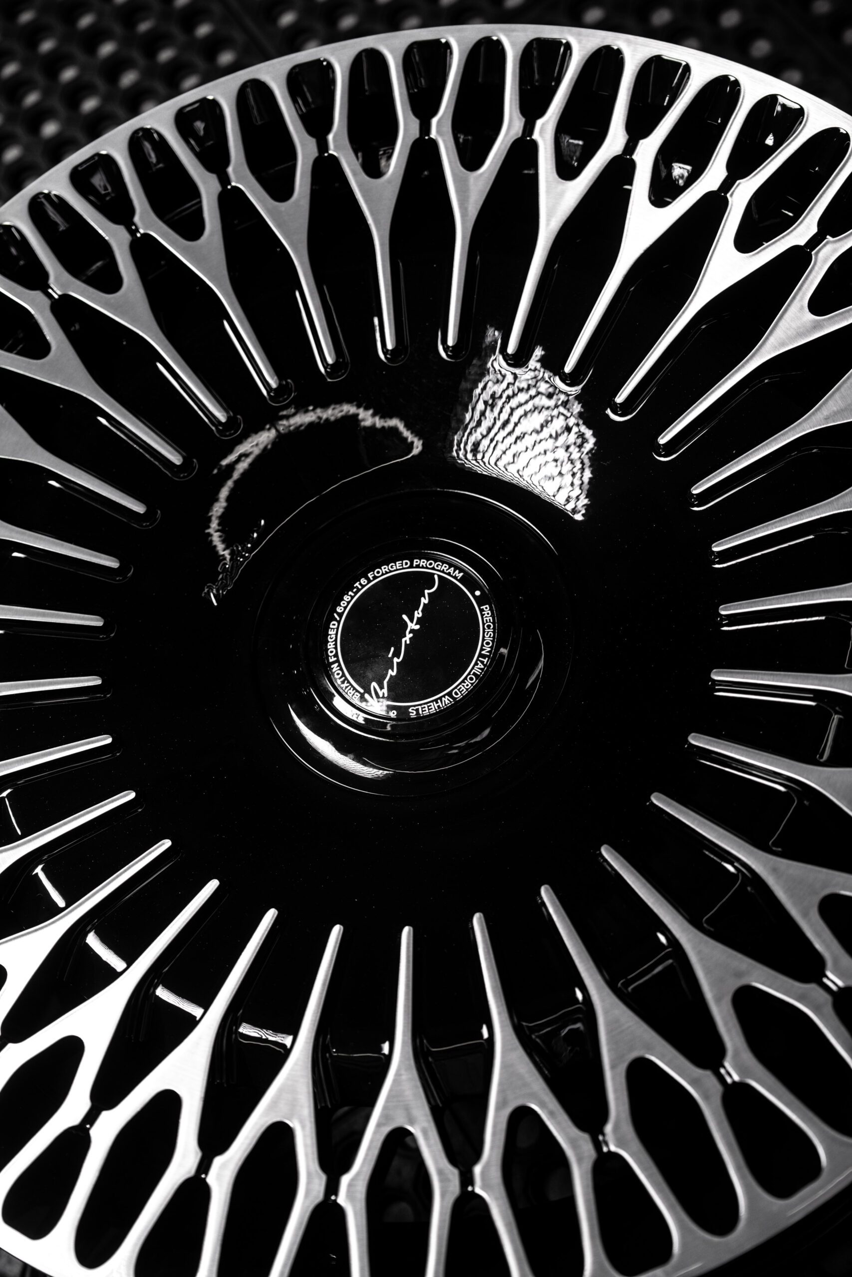 Brixton Forged LX09 Brushed / Gloss Black (Wheel Image) - Brixton Forged™