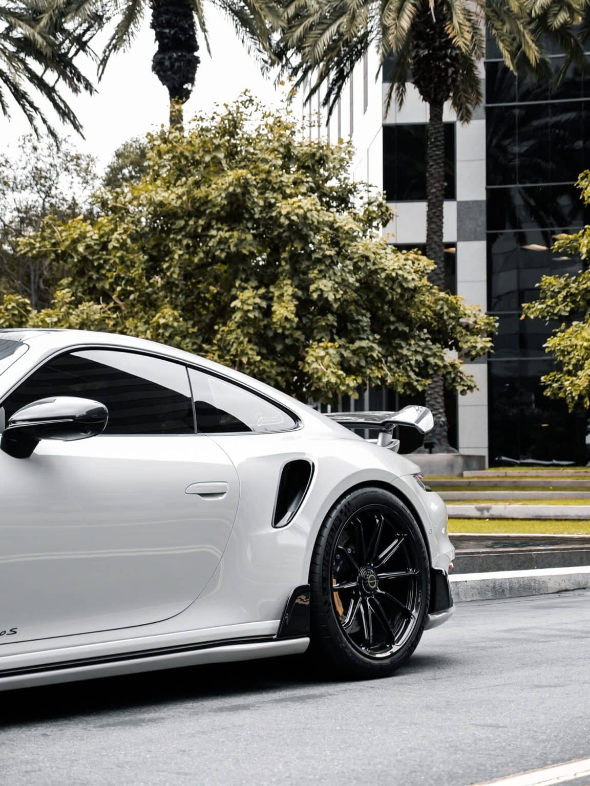 Chalk Grey 992 Turbo Techart - Brixton Forged - Brixton Forged™