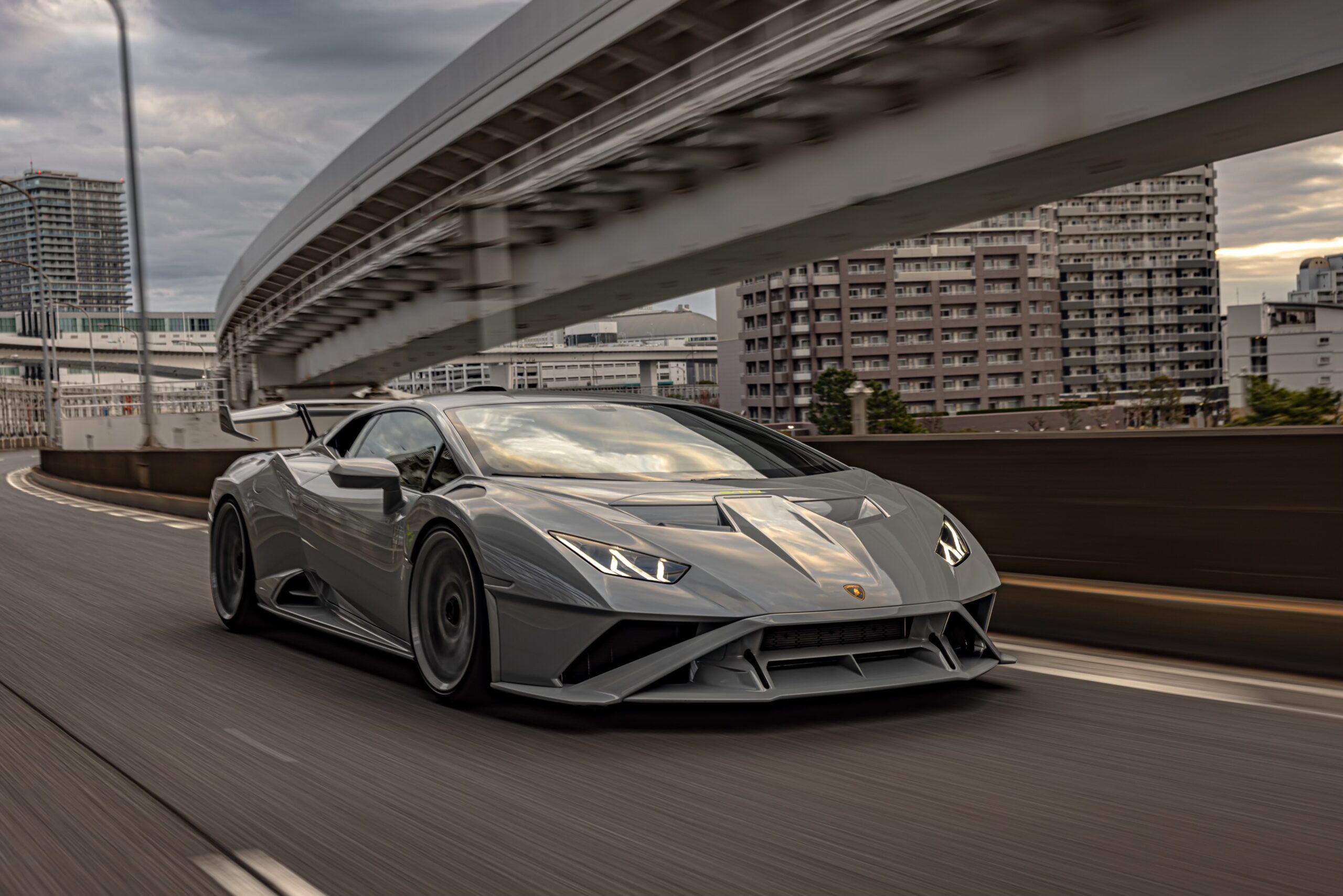 Grey Lamborghini Huracan STO - Brixton Forged™