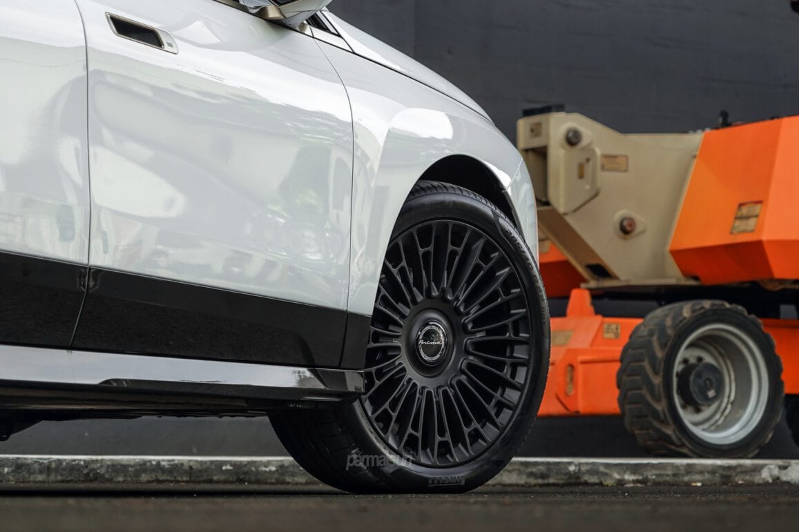 White BMW iX- Brixton Forged LX01 Monoblock - Brixton Forged™