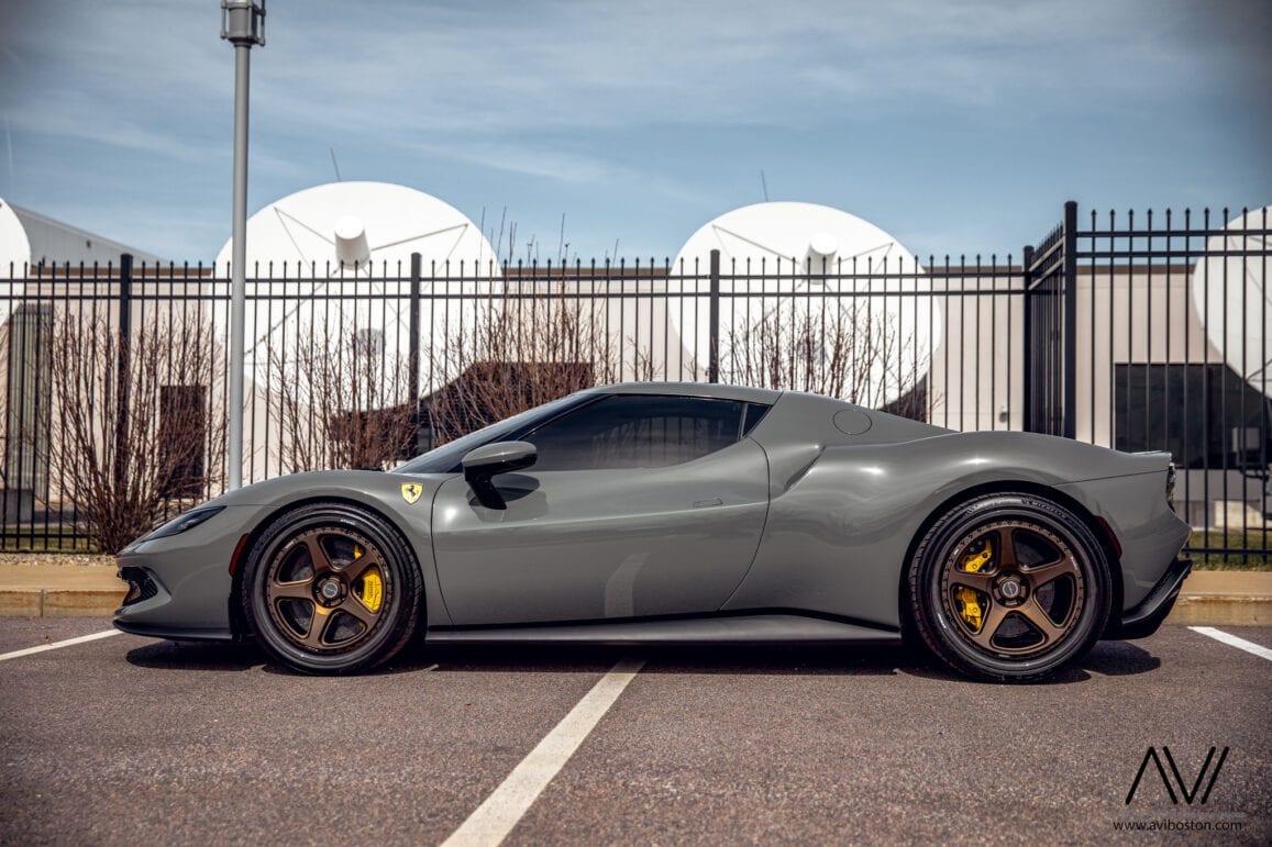 Grey Ferrari 296 - TR05 Carbon+ - Brixton Forged™