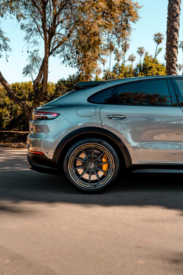 Silver Porsche Cayenne Turbo GT - R11 RS Targa - Brixton Forged™