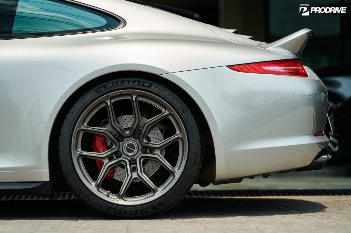 Grey Porsche 911 - Brixton Forged CM5 RS - Brixton Forged™