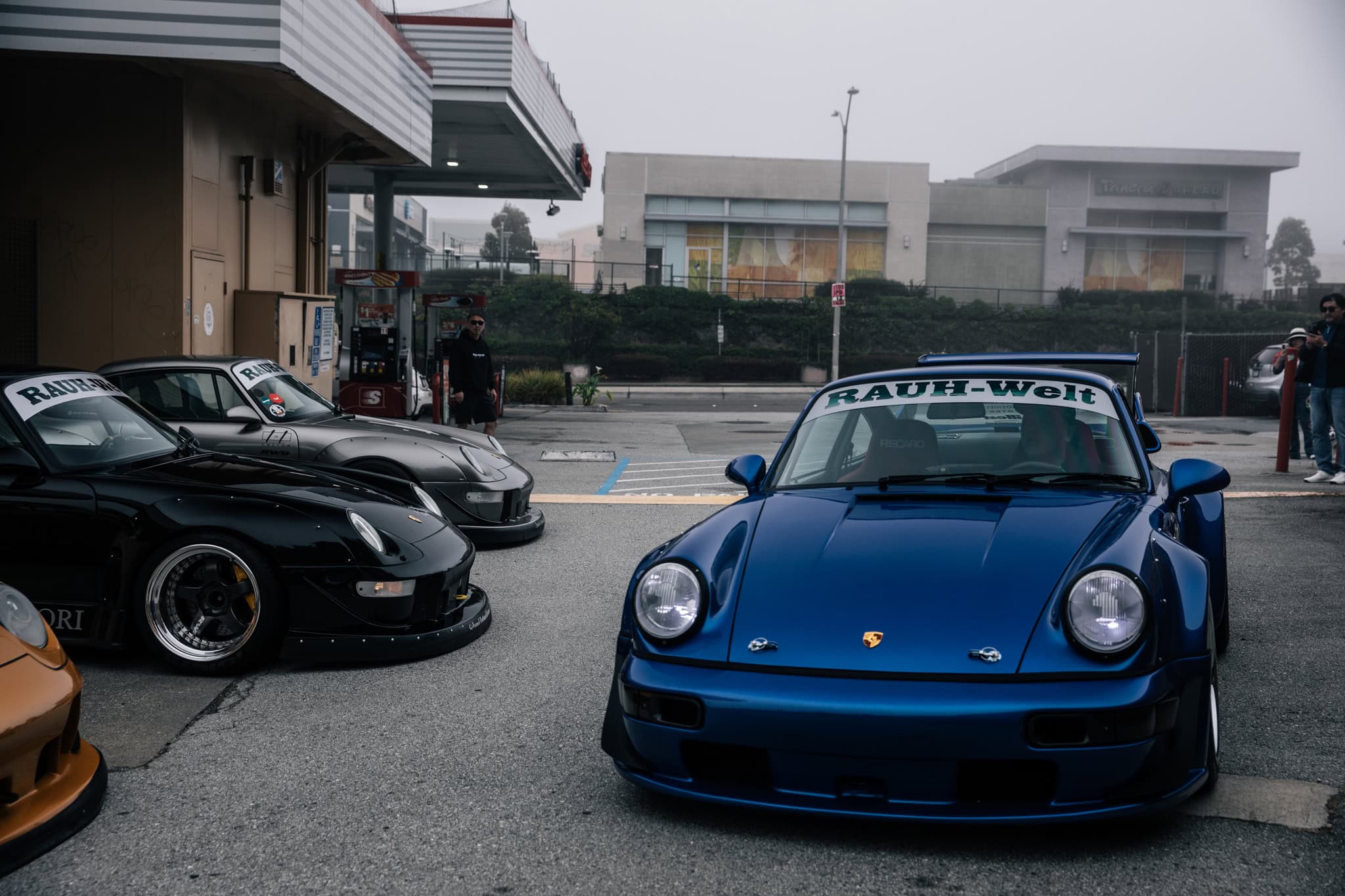 Blue RWB Porsche 964 - Brixton Forged™