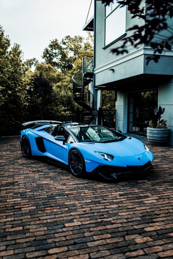 Blue Lamborghini Aventador SV Roadster - Brixton Forged™