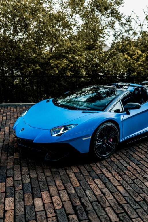 Blue Lamborghini Aventador SV Roadster - Brixton Forged™