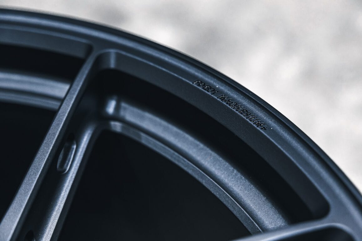 Magnesium wheels 1-piece magnesium race wheels monoblock