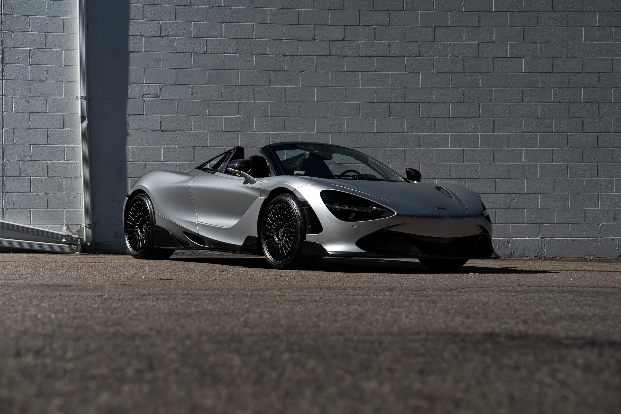 Silver Mclaren 720s - Brixton Forged™
