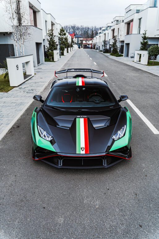 Green Lamborghini Huracan STO - Brixton Forged™