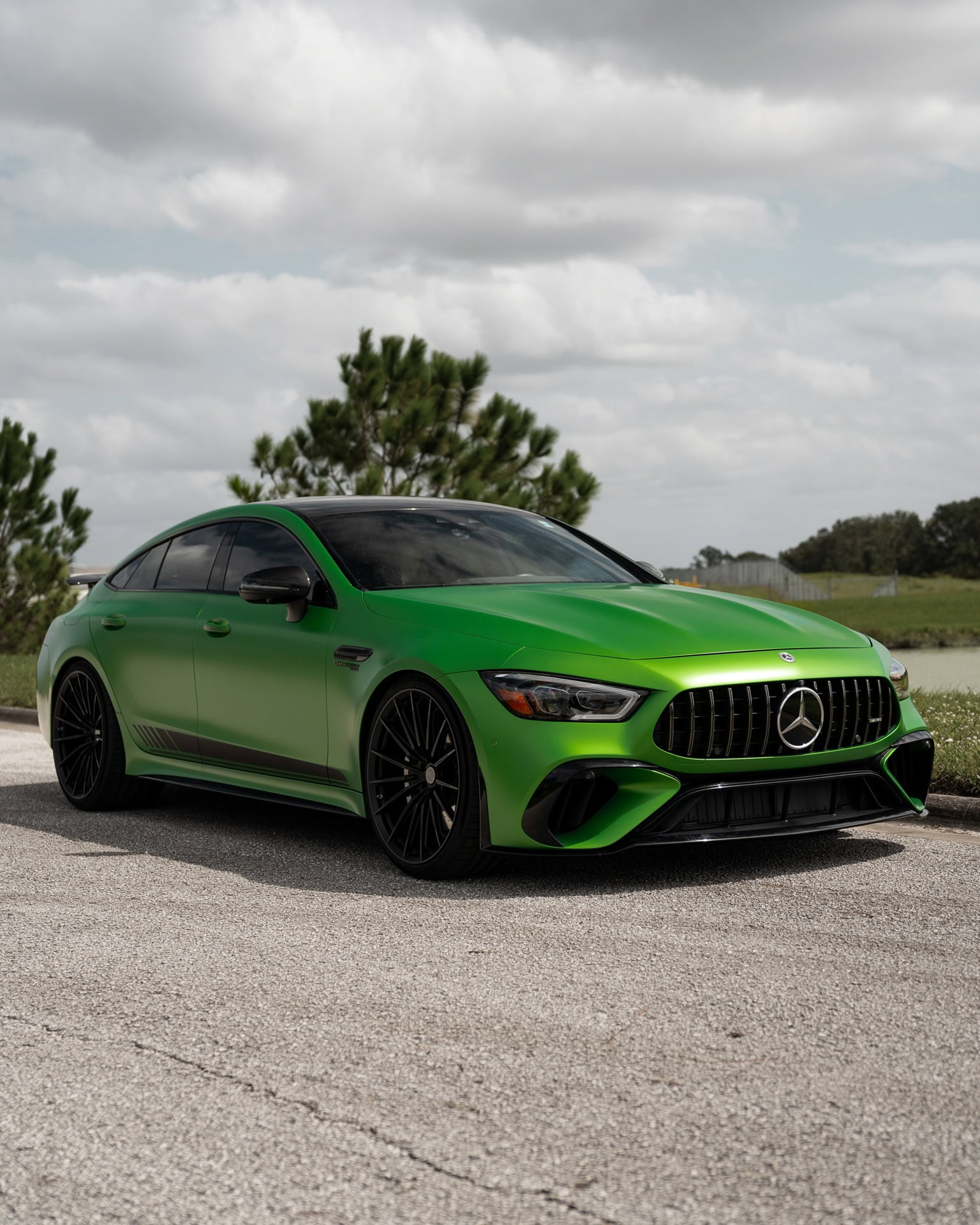 Green Mercedes-Benz GT 63S AMG - Brixton Forged™
