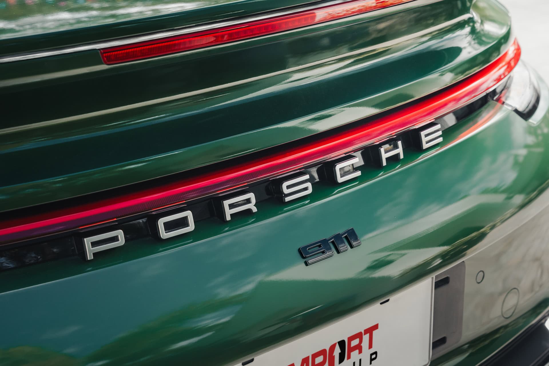 Green Porsche 911 Turbo S (992) - Brixton Forged™