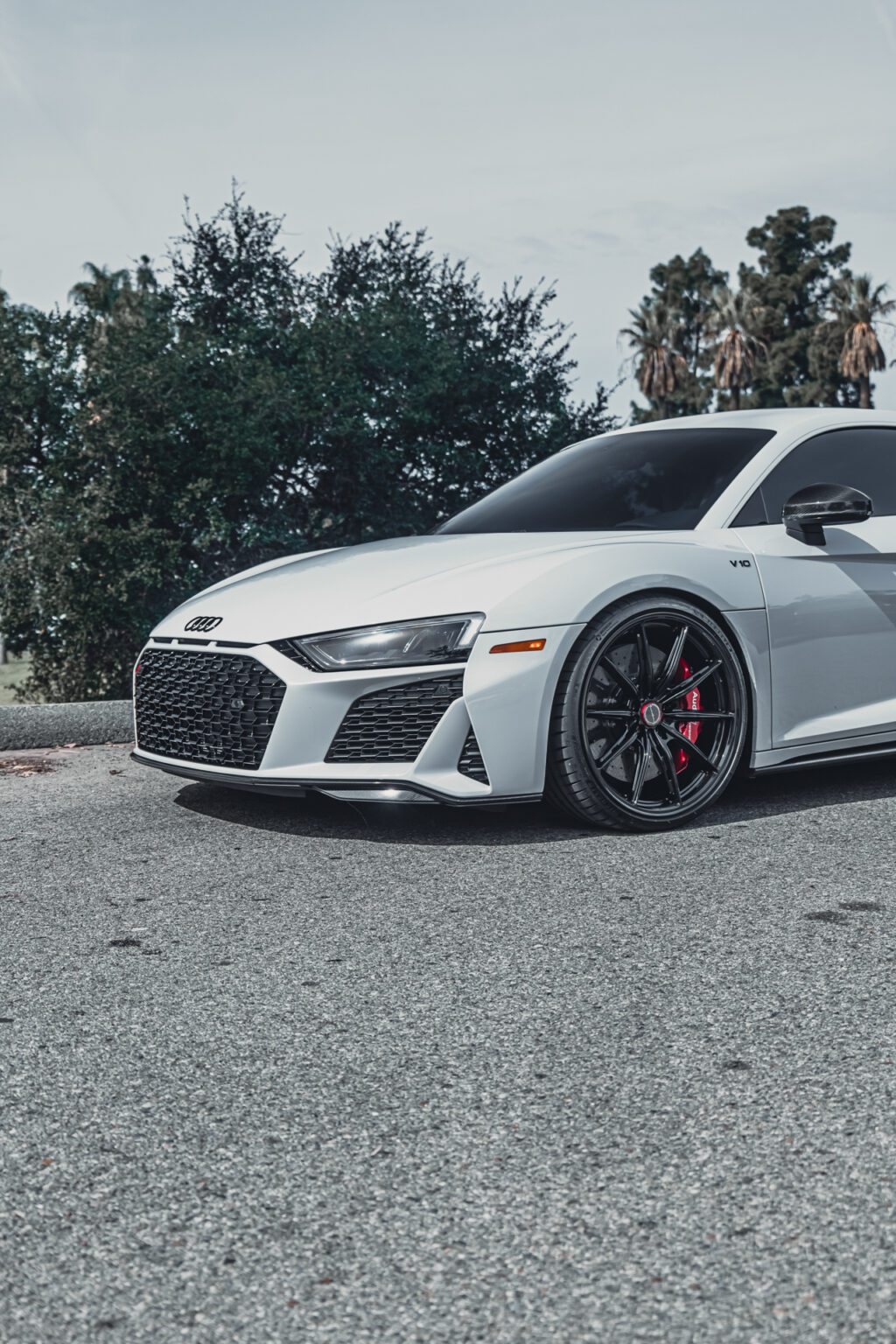 White Audi R8 Wheels - Brixton Forged™