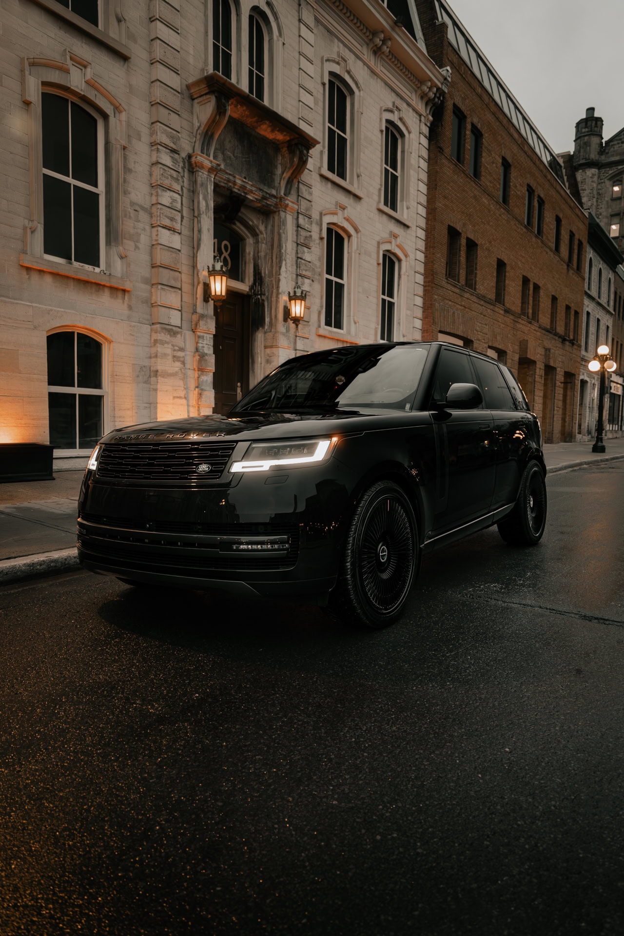 Black Range Rover Wheels - Brixton Forged™