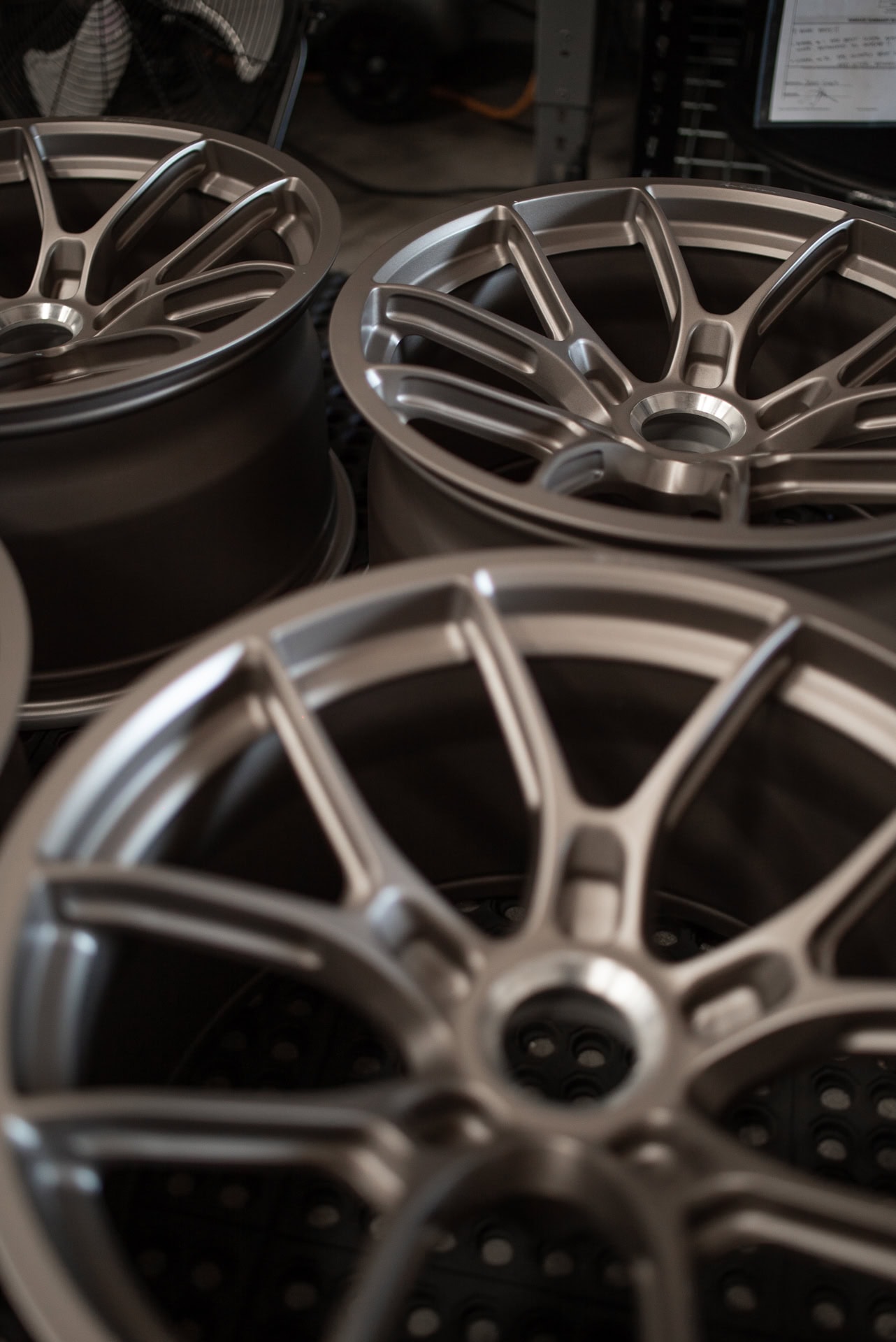 Weiss Gold Metallic Wheels Porsche - Brixton Forged™