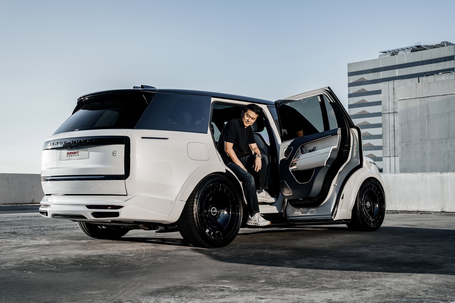 1016 Industries Range Rover SV - Brixton Forged™