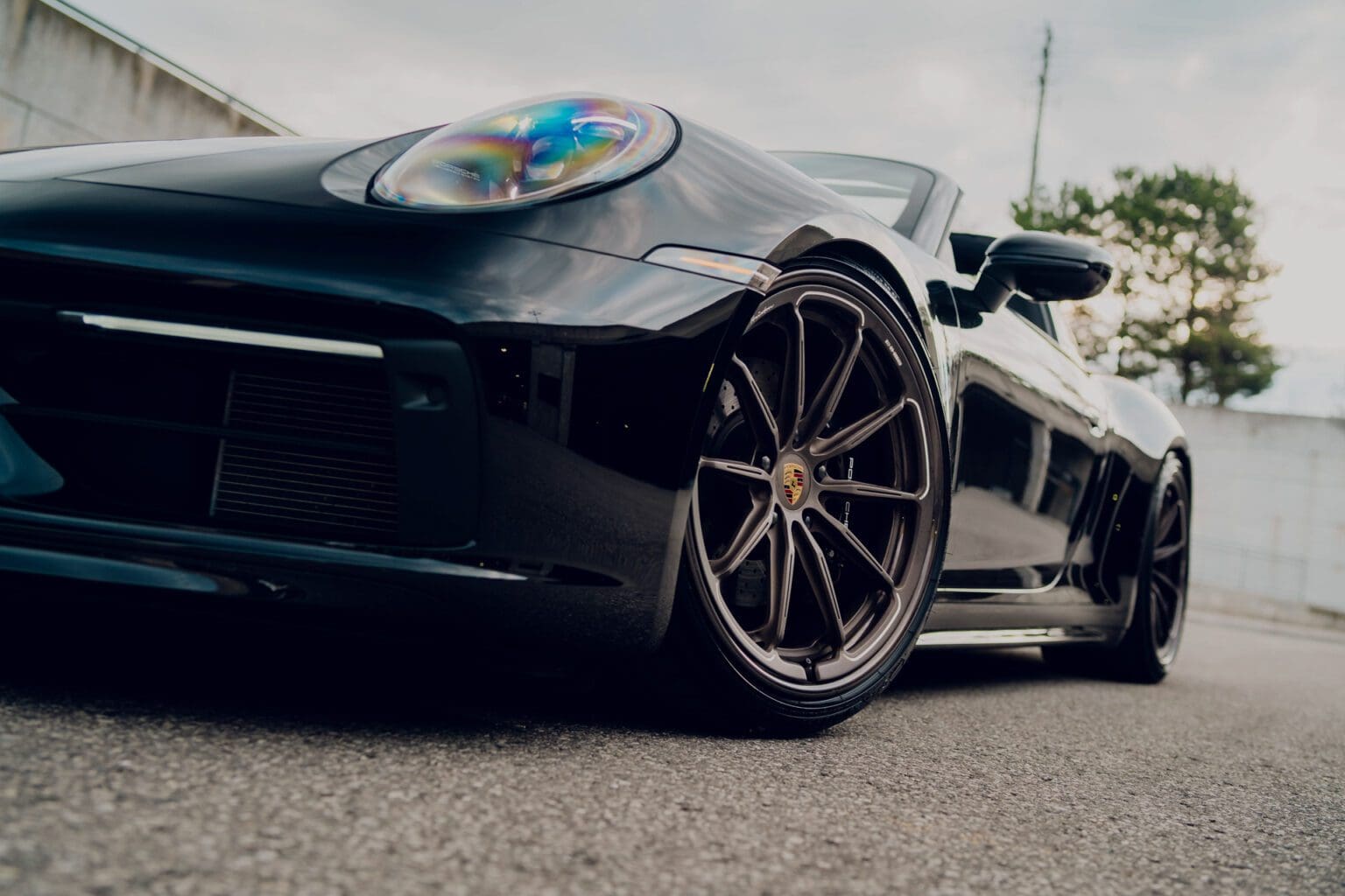 Black Porsche 992 Targa 4S - R11-RS Wheels - Brixton Forged™