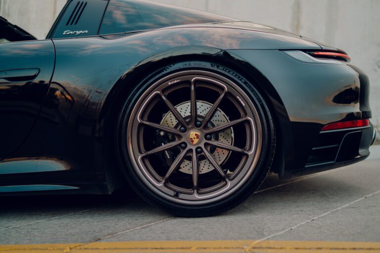 Black Porsche 992 Targa 4S - R11-RS Wheels - Brixton Forged™