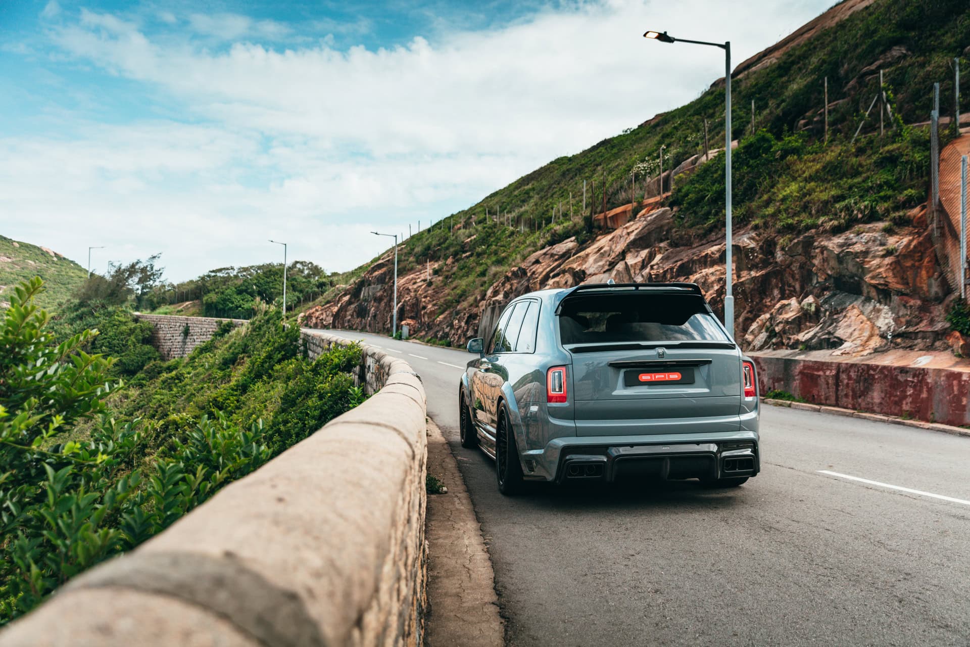 Urban Wide Body Rolls Royce Cullinan - Brixton Forged™