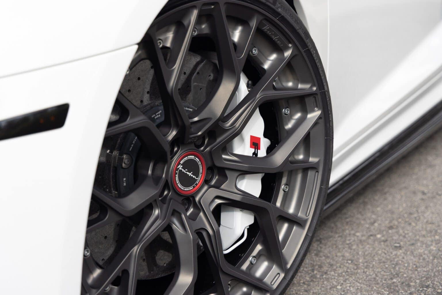 White Audi R8 Wheels - Brixton Forged™