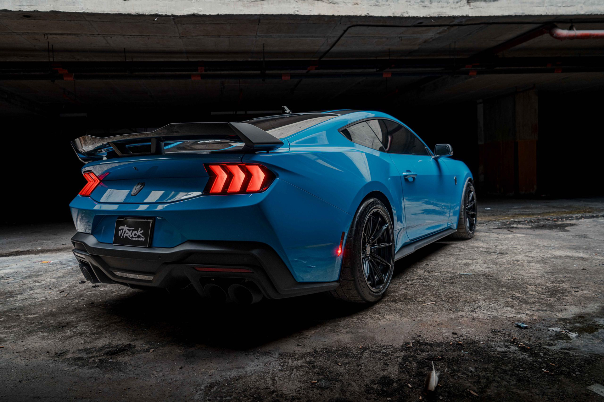 Grabber Blue Ford Mustang Dark Horse - Brixton Forged™